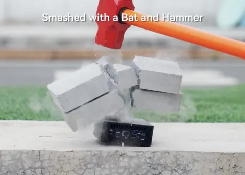 Intel Core Ultra 9搭載の高性能ミニPCが登場！過酷な耐久テストにも耐え抜いた「Geekom IT15」